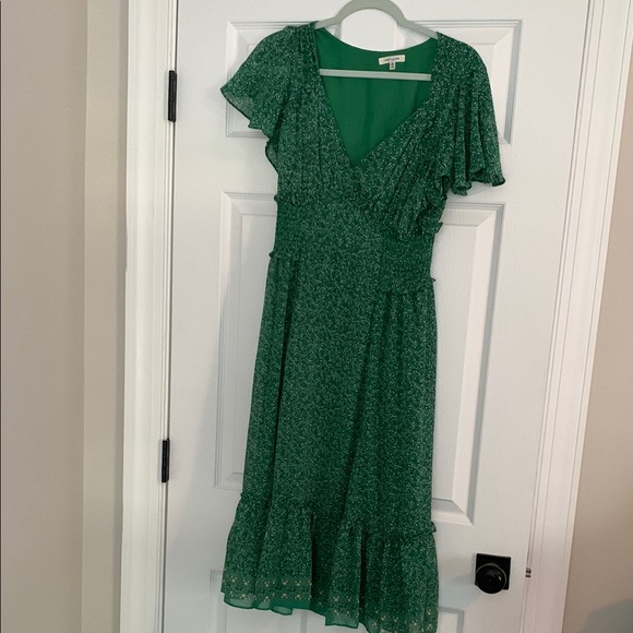 Max Studio | Dresses | Max Studio Green Wrap Ruffled Midi Dress | Poshmark